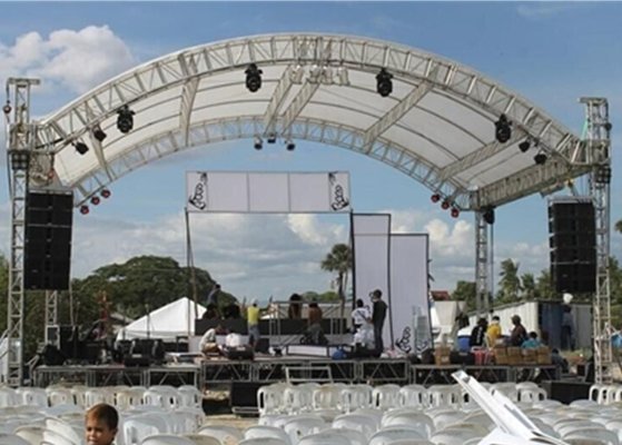 Concert Curved Roof Trusses Aluminum Alloy Material Two Years Warranty