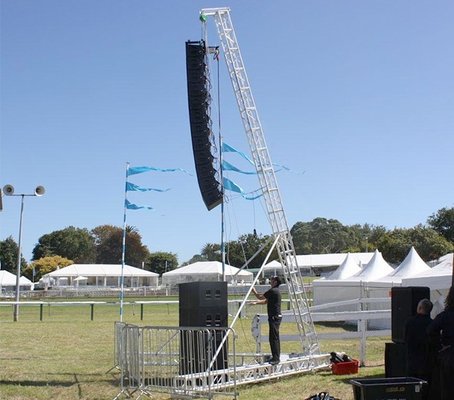 Outdoor 600 Kg Line Array Speaker Truss Fast Connection For Sound System